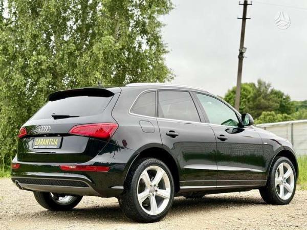 Melns Audi Q5 2014 Šauļi, ar dzinēja tilpumu 1.97 L un nobraukumu 265 tūkst. km par 14400 €, foto 4 vietnē AUTOMOTO.COM.LV