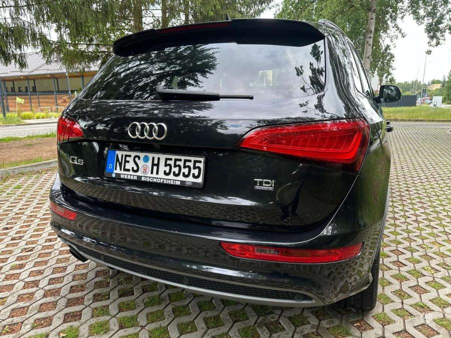 Black Audi Q5 2014 in Vilnius, with an engine capacity of 1.97 L and mileage of 262 thousand km for 13700 €, photo 9 on AUTOMOTO.COM.LV