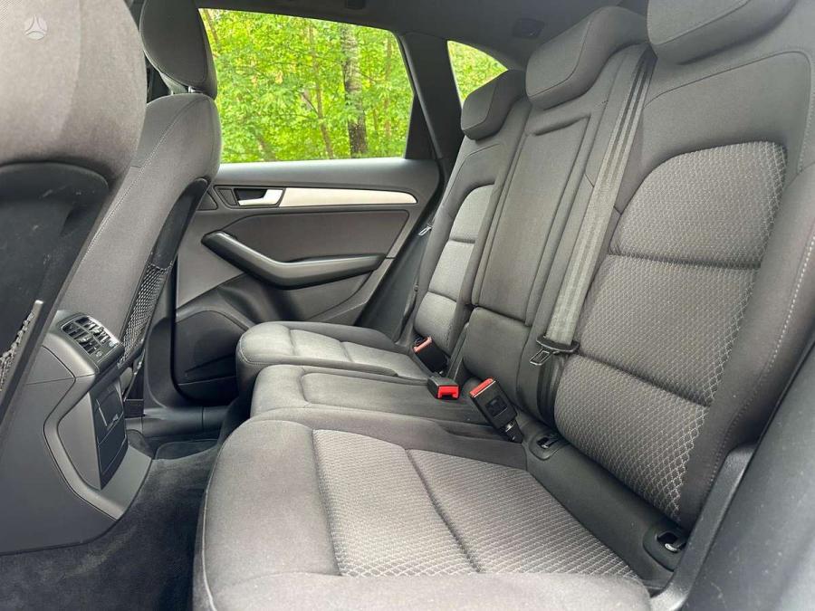 Black Audi Q5 2014 in Vilnius, with an engine capacity of 1.97 L and mileage of 262 thousand km for 13700 €, photo 24 on AUTOMOTO.COM.LV