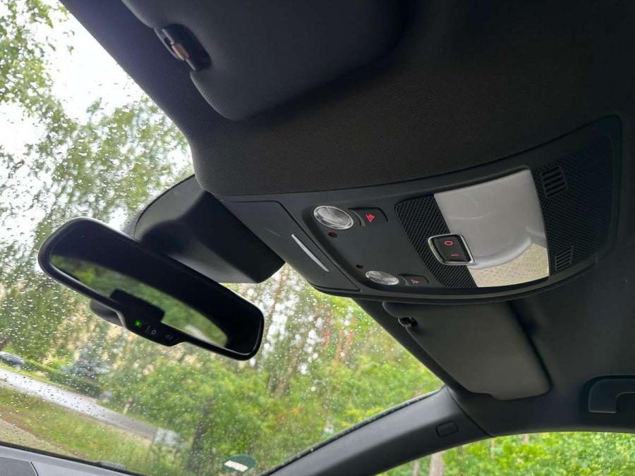 Black Audi Q5 2014 in Vilnius, with an engine capacity of 1.97 L and mileage of 262 thousand km for 13700 €, photo 25 on AUTOMOTO.COM.LV
