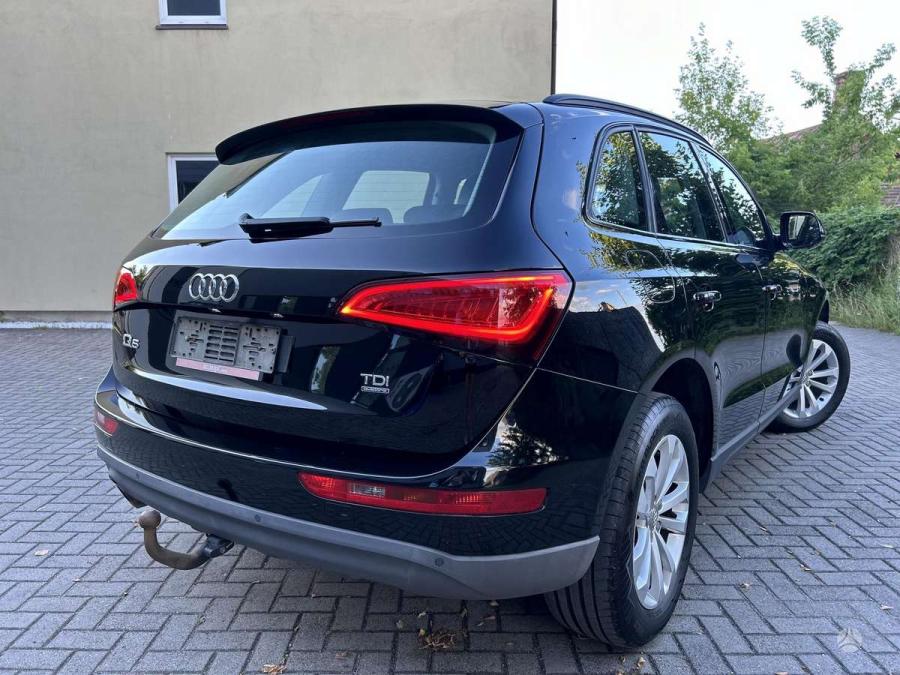 Melns Audi Q5 2014 Kaišiadorys, ar dzinēja tilpumu 1.97 L un nobraukumu 268 tūkst. km par 11950 €, foto 7 vietnē AUTOMOTO.COM.LV