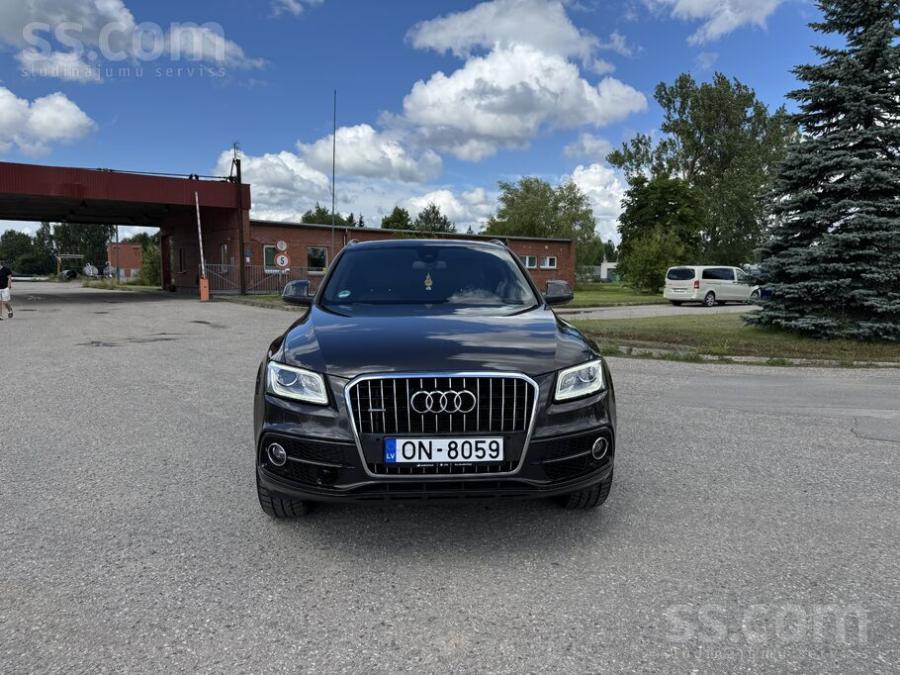 Black Audi Q5 2014 in Cesis, with an engine capacity of 3.00 L and mileage of 0 thousand km for 13500 €, photo 4 on AUTOMOTO.COM.LV