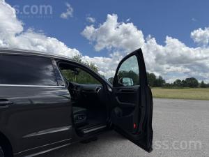 Black Audi Q5 2014 in Cesis, with an engine capacity of 3.00 L and mileage of 0 thousand km for 13500 €, photo 24 on AUTOMOTO.COM.LV