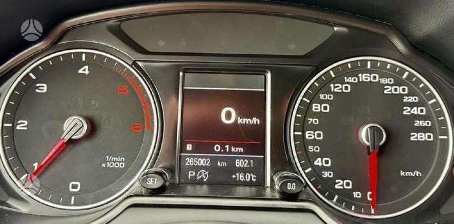 Melns Audi Q5 2014 Šauļi, ar dzinēja tilpumu 1.97 L un nobraukumu 265 tūkst. km par 14400 €, foto 37 vietnē AUTOMOTO.COM.LV