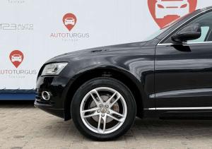 Black Audi Q5 2014 in Taurage, with an engine capacity of 1.97 L and mileage of 240 thousand km for 12600 €, photo 18 on AUTOMOTO.COM.LV