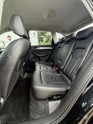 Black Audi Q5 2014 in Taurage, with an engine capacity of 1.97 L and mileage of 240 thousand km for 12600 €, photo 37 on AUTOMOTO.COM.LV