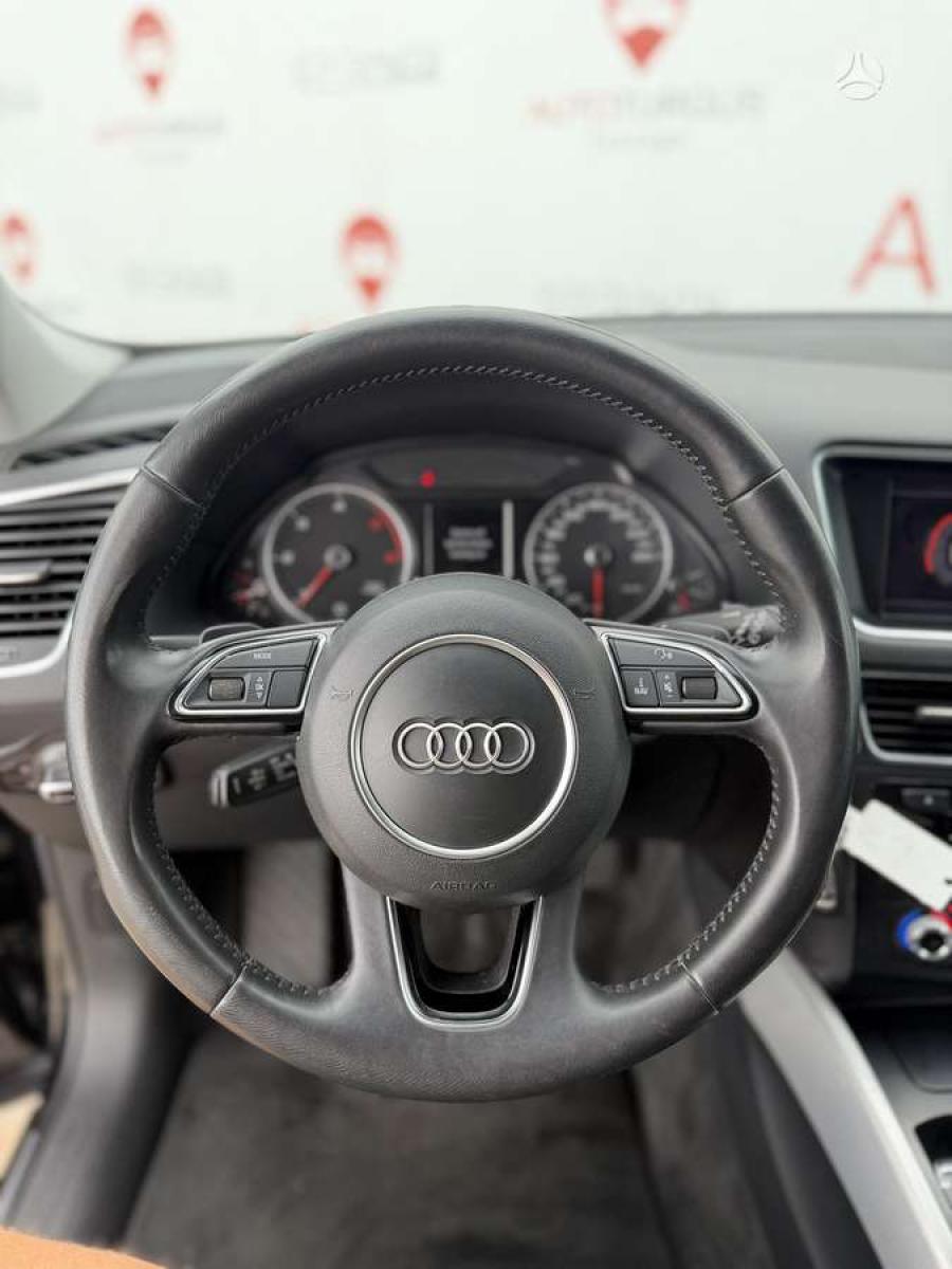 Black Audi Q5 2014 in Taurage, with an engine capacity of 1.97 L and mileage of 240 thousand km for 12600 €, photo 48 on AUTOMOTO.COM.LV