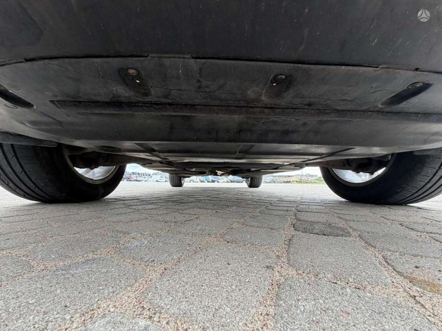 Black Audi Q5 2014 in Taurage, with an engine capacity of 1.97 L and mileage of 240 thousand km for 12600 €, photo 56 on AUTOMOTO.COM.LV