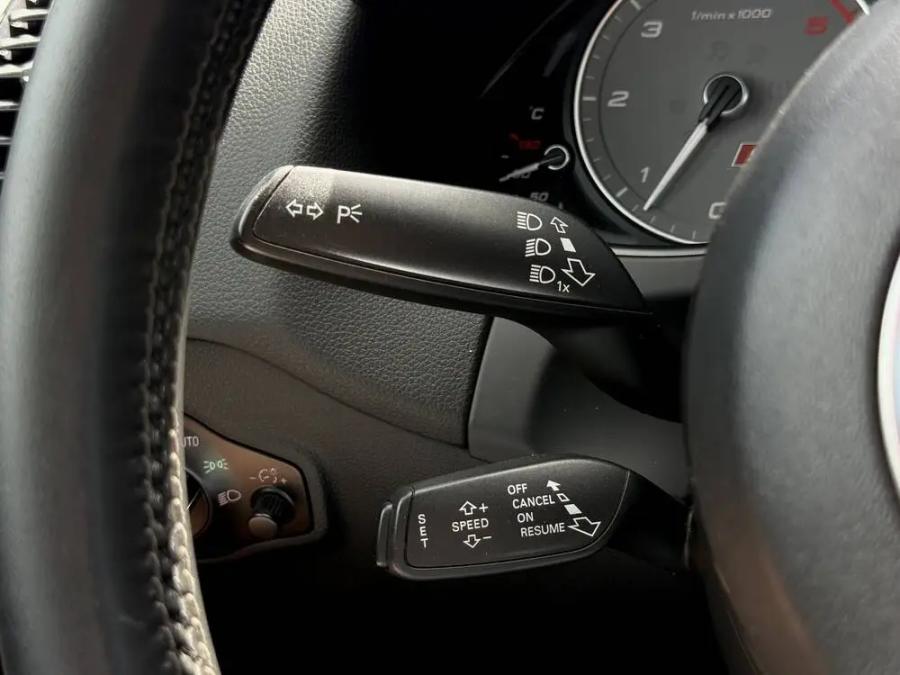 Melns Audi Q5 2014 Rēzekne, ar dzinēja tilpumu 3.00 L un nobraukumu 213 tūkst. km par 14990 €, foto 27 vietnē AUTOMOTO.COM.LV
