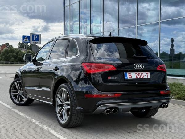 Melns Audi Q5 2014 Rēzekne, ar dzinēja tilpumu 3.00 L un nobraukumu 213 tūkst. km par 14990 €, foto 5 vietnē AUTOMOTO.COM.LV