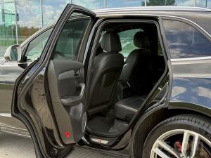 Black Audi Q5 2014 in Rezekne, with an engine capacity of 3.00 L and mileage of 213 thousand km for 14990 €, photo 14 on AUTOMOTO.COM.LV