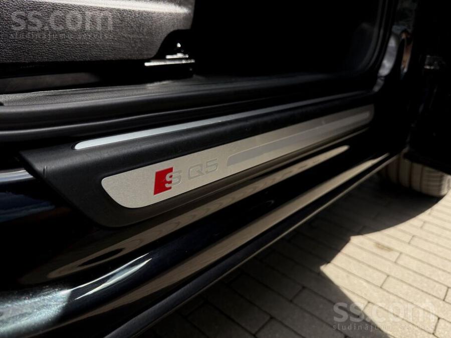 Black Audi Q5 2014 in Rezekne, with an engine capacity of 3.00 L and mileage of 213 thousand km for 14990 €, photo 23 on AUTOMOTO.COM.LV