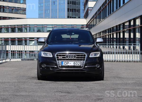 Black Audi Q5 2014 in Riga, with an engine capacity of 3.00 L and mileage of 308 thousand km for 13480 €, photo 2 on AUTOMOTO.COM.LV