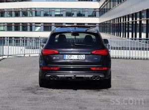 Black Audi Q5 2014 in Riga, with an engine capacity of 3.00 L and mileage of 308 thousand km for 13480 €, photo 6 on AUTOMOTO.COM.LV