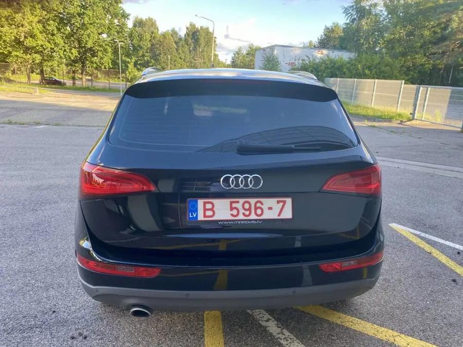 Black Audi Q5 2014 in Riga, with an engine capacity of 2.00 L and mileage of 0 thousand km for 10500 €, photo 7 on AUTOMOTO.COM.LV