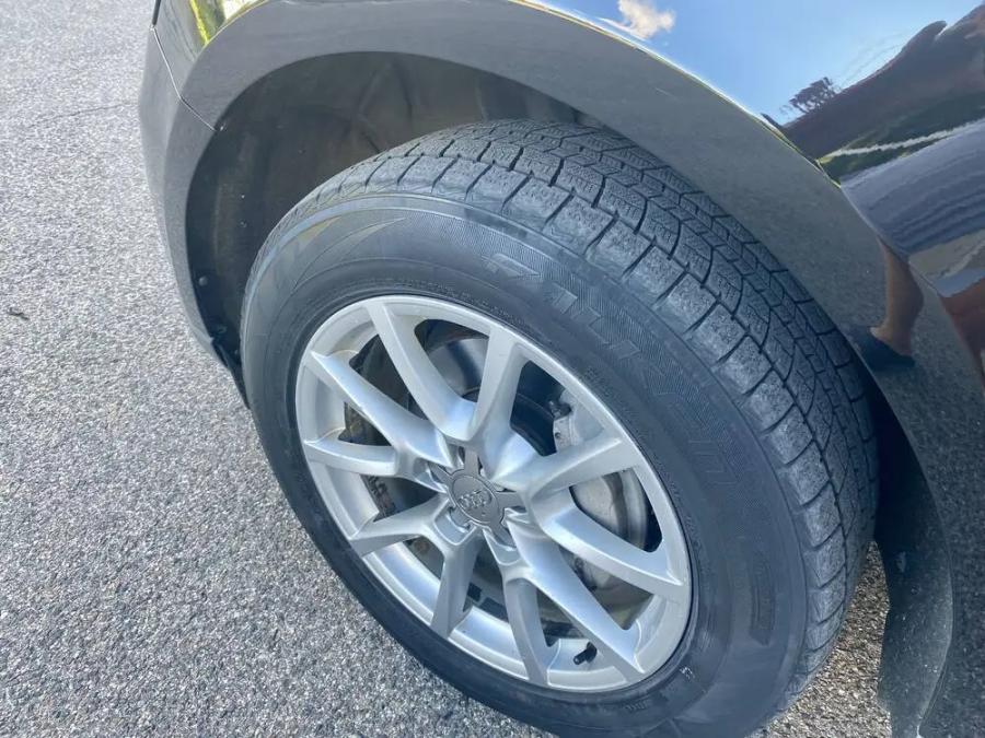 Black Audi Q5 2014 in Riga, with an engine capacity of 2.00 L and mileage of 0 thousand km for 10500 €, photo 10 on AUTOMOTO.COM.LV