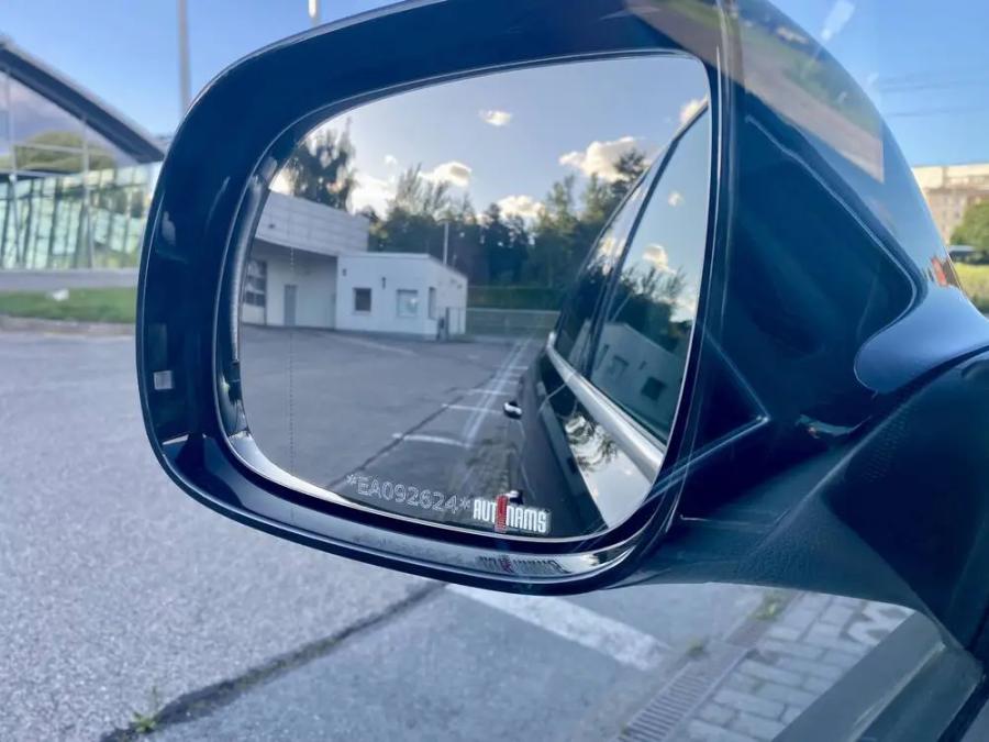 Black Audi Q5 2014 in Riga, with an engine capacity of 2.00 L and mileage of 0 thousand km for 10500 €, photo 24 on AUTOMOTO.COM.LV