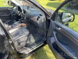 Melns Audi Q5 2014 Rīga, ar dzinēja tilpumu 2.00 L un nobraukumu 110 tūkst. km par 14450 €, foto 7 vietnē AUTOMOTO.COM.LV