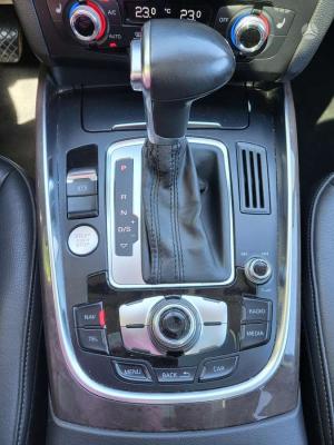 Black Audi Q5 2014 in Gargzdai, with an engine capacity of 1.98 L and mileage of 132 thousand km for 13500 €, photo 12 on AUTOMOTO.COM.LV
