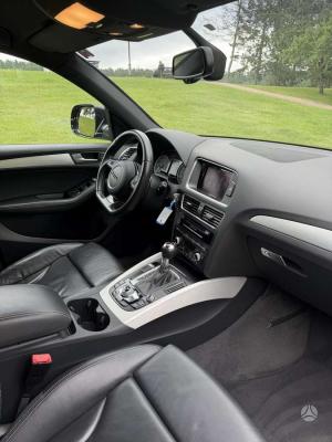 Melns Audi Q5 2014 Birštonas, ar dzinēja tilpumu 2.97 L un nobraukumu 270 tūkst. km par 12850 €, foto 26 vietnē AUTOMOTO.COM.LV