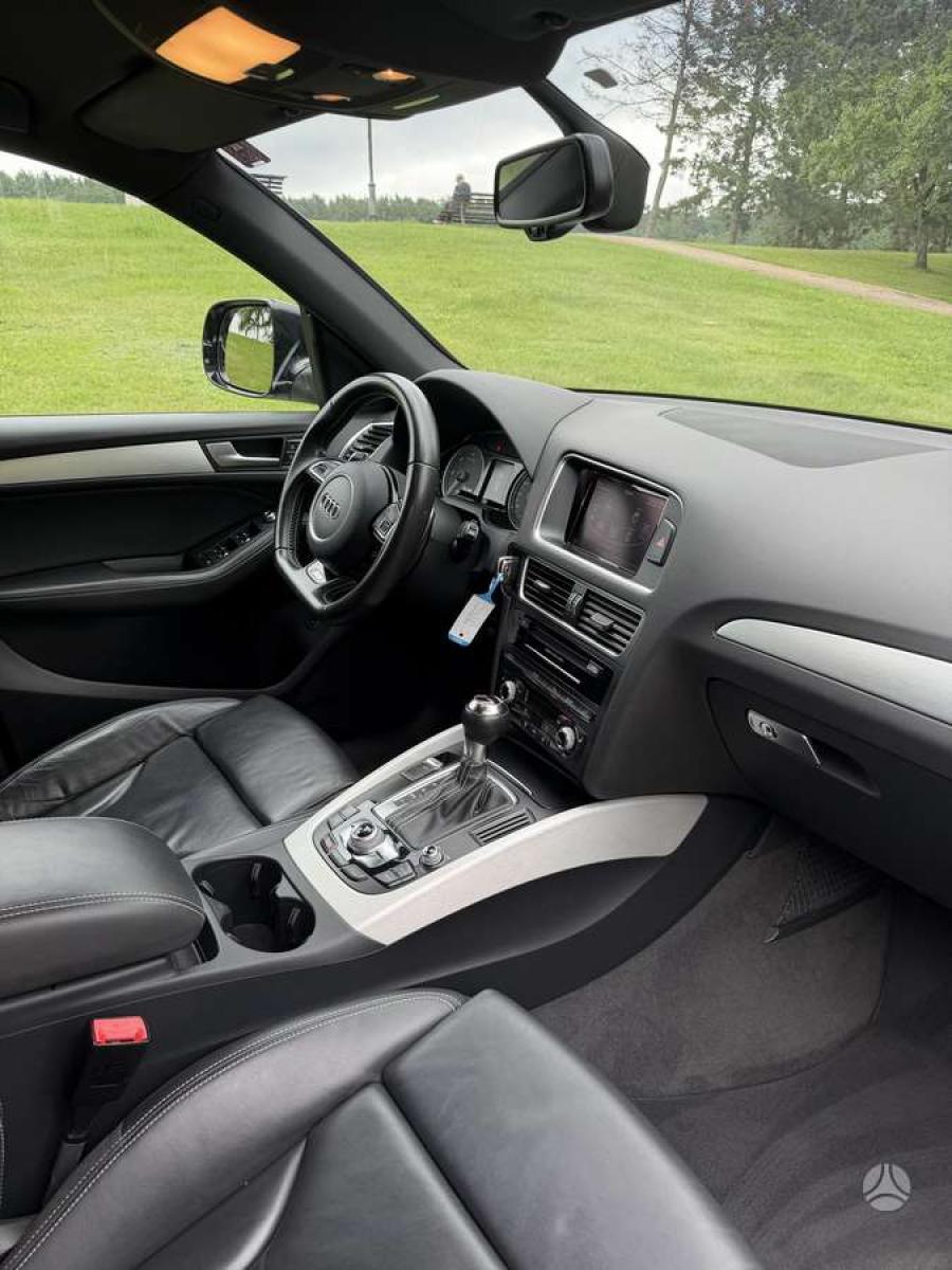 Melns Audi Q5 2014 Birštonas, ar dzinēja tilpumu 2.97 L un nobraukumu 270 tūkst. km par 12850 €, foto 26 vietnē AUTOMOTO.COM.LV