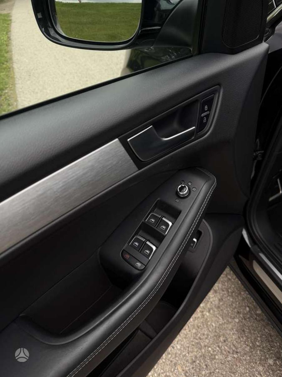 Melns Audi Q5 2014 Birštonas, ar dzinēja tilpumu 2.97 L un nobraukumu 270 tūkst. km par 12850 €, foto 35 vietnē AUTOMOTO.COM.LV
