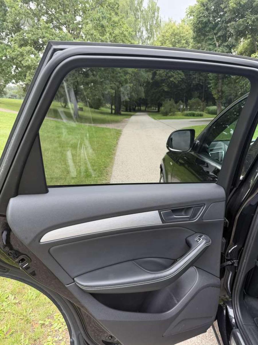 Melns Audi Q5 2014 Birštonas, ar dzinēja tilpumu 2.97 L un nobraukumu 270 tūkst. km par 12850 €, foto 39 vietnē AUTOMOTO.COM.LV
