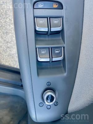 Melns Audi Q5 2014 Rīga, ar dzinēja tilpumu 2.00 L un nobraukumu 0 tūkst. km par 9990 €, foto 17 vietnē AUTOMOTO.COM.LV