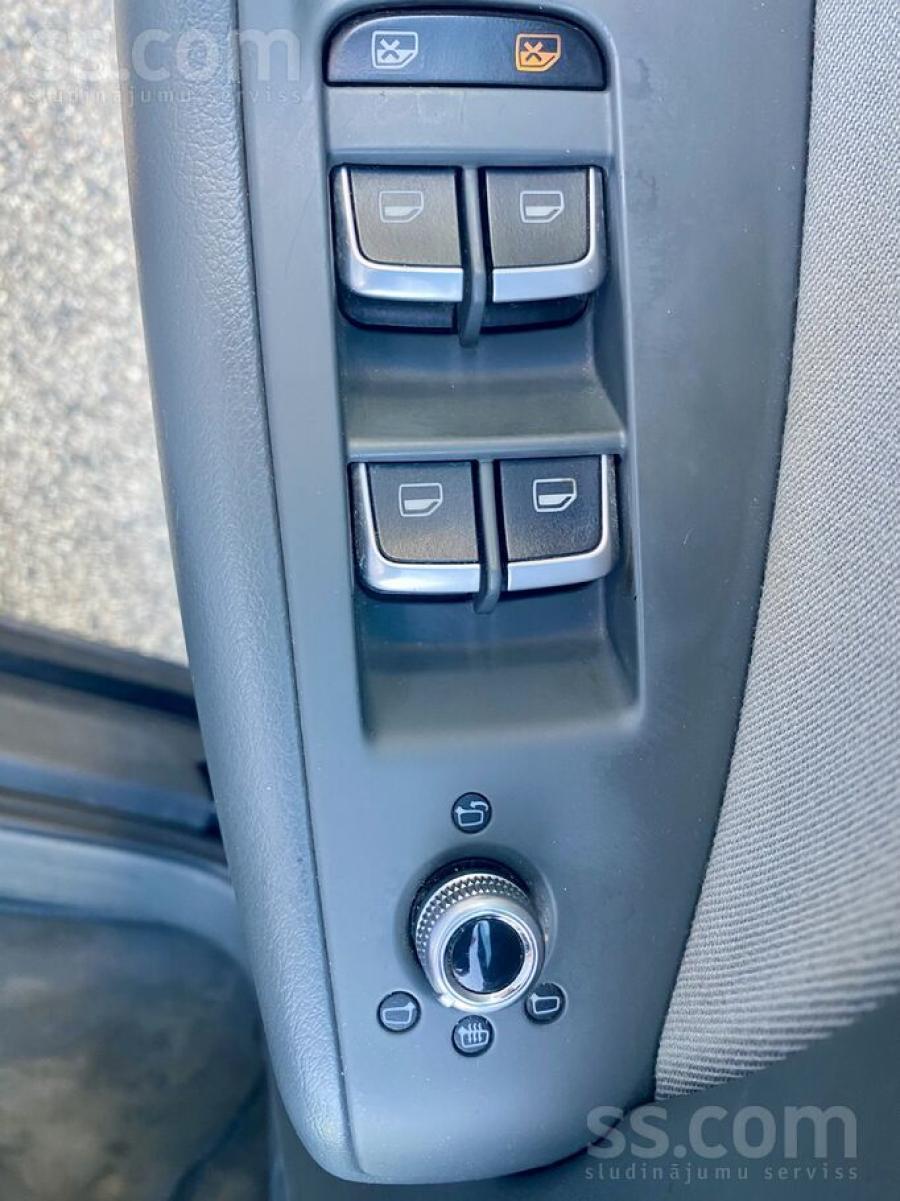 Melns Audi Q5 2014 Rīga, ar dzinēja tilpumu 2.00 L un nobraukumu 0 tūkst. km par 9990 €, foto 17 vietnē AUTOMOTO.COM.LV
