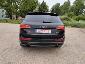 Black Audi Q5 2014 in Kaunas, with an engine capacity of 3.00 L and mileage of 212 thousand km for 12500 €, photo 6 on AUTOMOTO.COM.LV