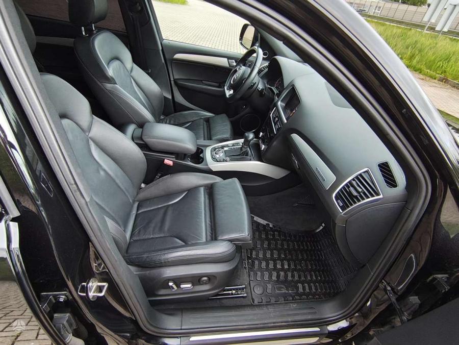 Black Audi Q5 2014 in Kaunas, with an engine capacity of 3.00 L and mileage of 212 thousand km for 12500 €, photo 17 on AUTOMOTO.COM.LV