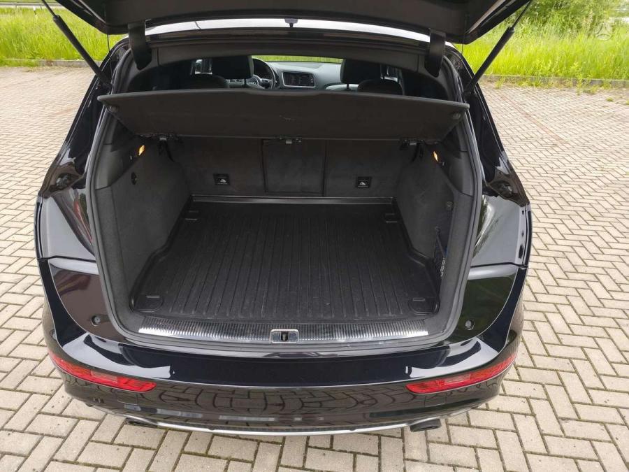 Black Audi Q5 2014 in Kaunas, with an engine capacity of 3.00 L and mileage of 212 thousand km for 12500 €, photo 22 on AUTOMOTO.COM.LV