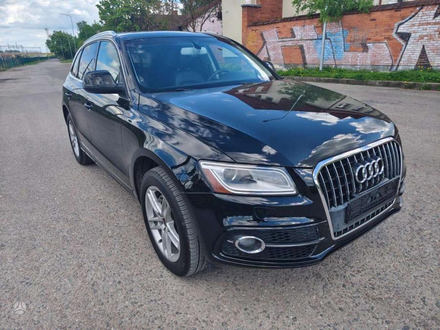 Black Audi Q5 2014 in Siauliai, with an engine capacity of 3.00 L and mileage of 262 thousand km for 8400 €, photo 4 on AUTOMOTO.COM.LV