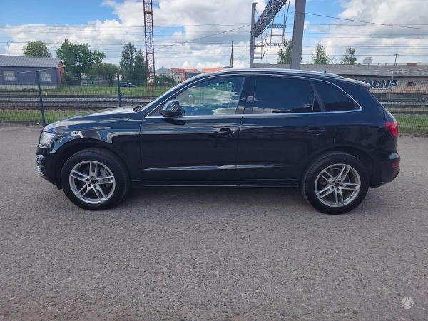 Melns Audi Q5 2014 Šauļi, ar dzinēja tilpumu 3.00 L un nobraukumu 262 tūkst. km par 8400 €, foto 9 vietnē AUTOMOTO.COM.LV