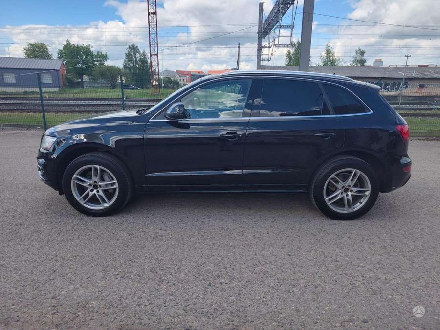 Black Audi Q5 2014 in Siauliai, with an engine capacity of 3.00 L and mileage of 262 thousand km for 8400 €, photo 9 on AUTOMOTO.COM.LV