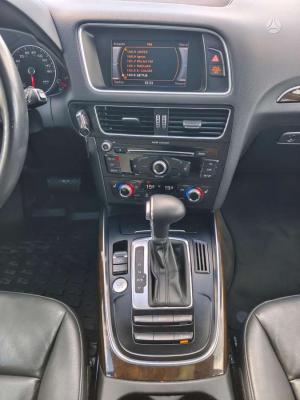 Black Audi Q5 2014 in Siauliai, with an engine capacity of 3.00 L and mileage of 262 thousand km for 8400 €, photo 13 on AUTOMOTO.COM.LV