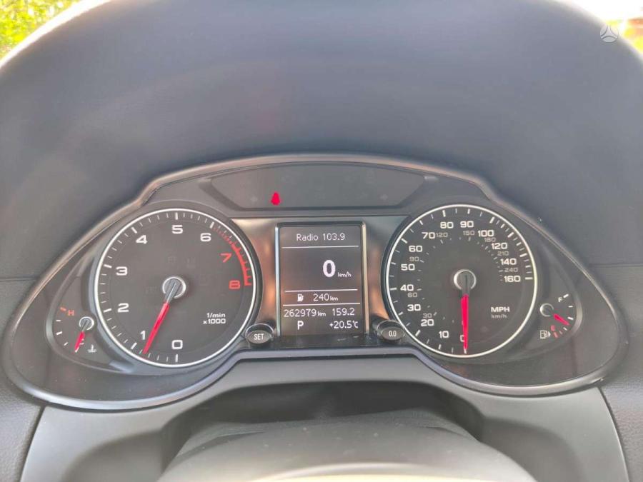 Black Audi Q5 2014 in Siauliai, with an engine capacity of 3.00 L and mileage of 262 thousand km for 8400 €, photo 18 on AUTOMOTO.COM.LV