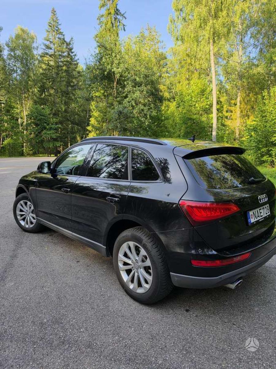 Melns Audi Q5 2014 Viļņa, ar dzinēja tilpumu 2.97 L un nobraukumu 320 tūkst. km par 10800 €, foto 4 vietnē AUTOMOTO.COM.LV