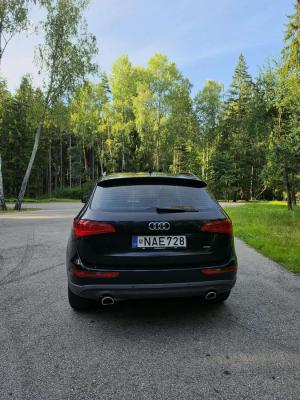 Melns Audi Q5 2014 Viļņa, ar dzinēja tilpumu 2.97 L un nobraukumu 320 tūkst. km par 10800 €, foto 5 vietnē AUTOMOTO.COM.LV