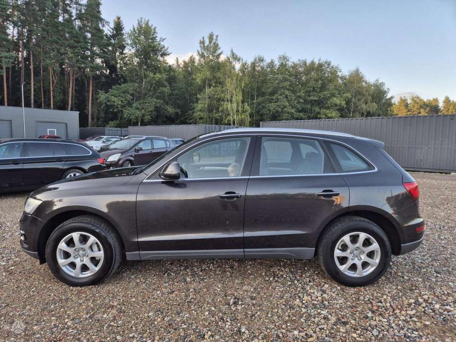 Melns Audi Q5 2014 Utena, ar dzinēja tilpumu 2.97 L un nobraukumu 317 tūkst. km par 10990 €, foto 7 vietnē AUTOMOTO.COM.LV
