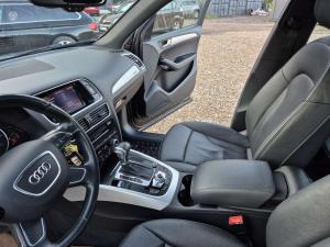 Melns Audi Q5 2014 Utena, ar dzinēja tilpumu 2.97 L un nobraukumu 317 tūkst. km par 10990 €, foto 12 vietnē AUTOMOTO.COM.LV