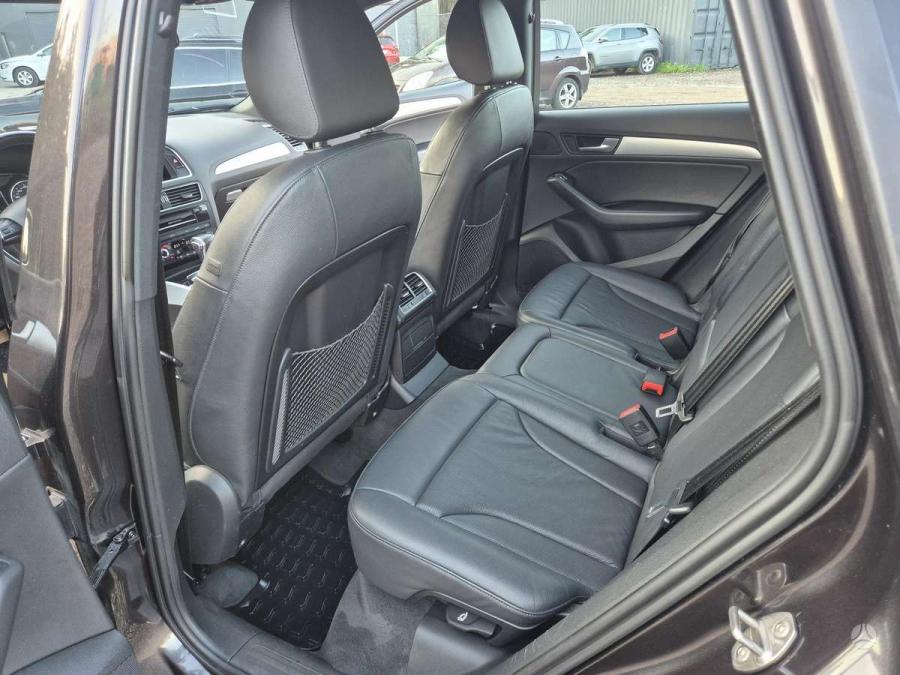 Melns Audi Q5 2014 Utena, ar dzinēja tilpumu 2.97 L un nobraukumu 317 tūkst. km par 10990 €, foto 20 vietnē AUTOMOTO.COM.LV