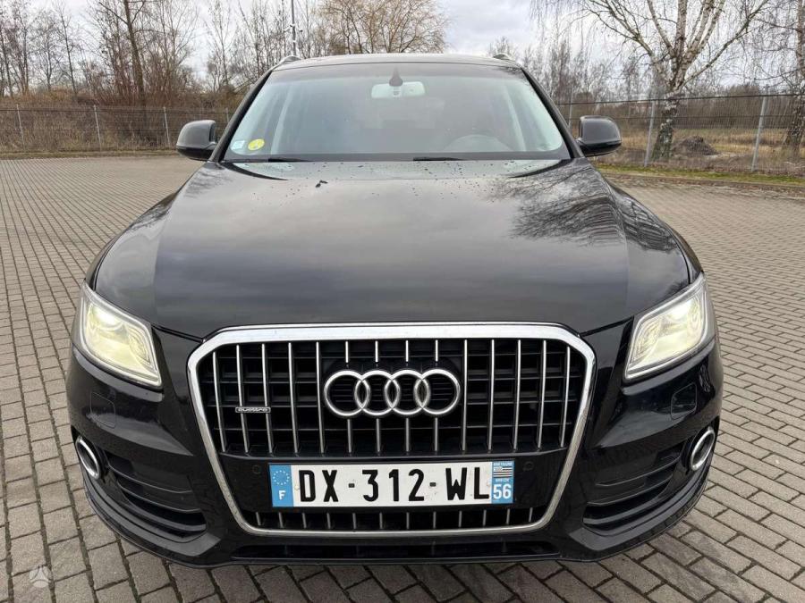 Black Audi Q5 2015 in Marijampole, with an engine capacity of 2.00 L and mileage of 167 thousand km for 15600 €, photo 2 on AUTOMOTO.COM.LV