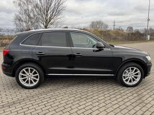 Black Audi Q5 2015 in Marijampole, with an engine capacity of 2.00 L and mileage of 167 thousand km for 15600 €, photo 4 on AUTOMOTO.COM.LV