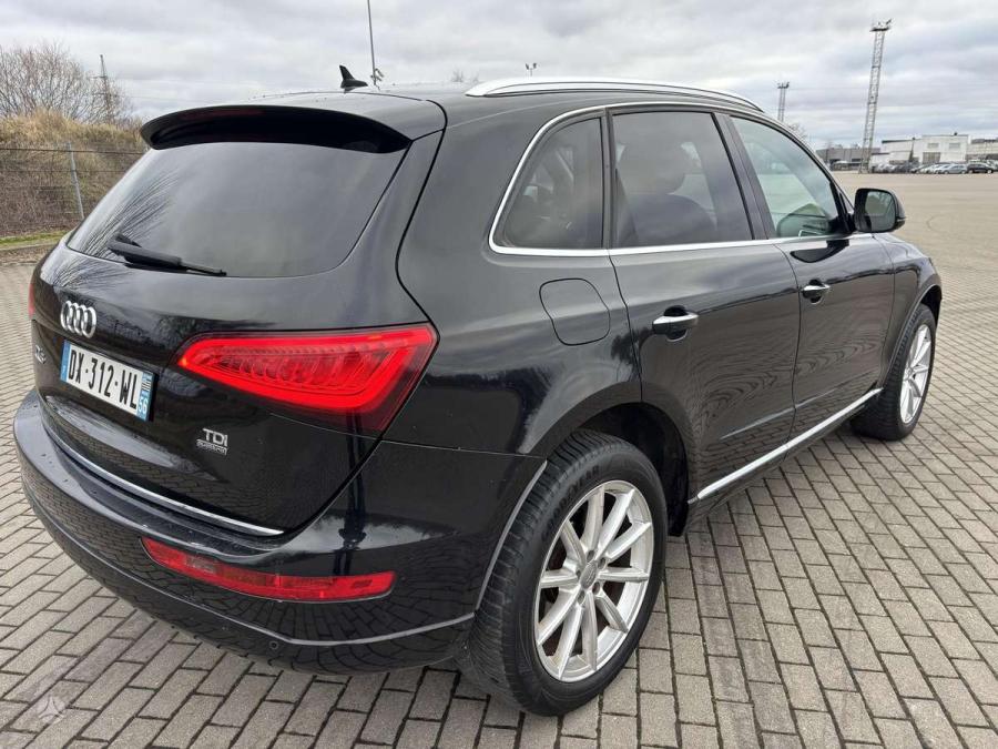 Black Audi Q5 2015 in Marijampole, with an engine capacity of 2.00 L and mileage of 167 thousand km for 15600 €, photo 5 on AUTOMOTO.COM.LV