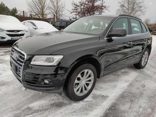 Black Audi Q5 2015 in Panevezys, with an engine capacity of 1.97 L and mileage of 260 thousand km for 12900 €, photo 5 on AUTOMOTO.COM.LV