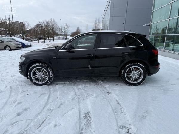 Black Audi Q5 2015 in Kaunas, with an engine capacity of 3.00 L and mileage of 211 thousand km for 11500 €, photo 2 on AUTOMOTO.COM.LV