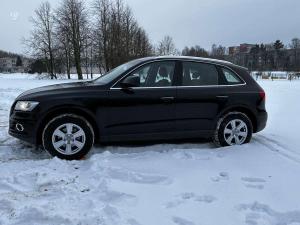 Black Audi Q5 2015 in Klaipeda, with an engine capacity of 2.00 L and mileage of 389 thousand km for 10900 €, photo 4 on AUTOMOTO.COM.LV