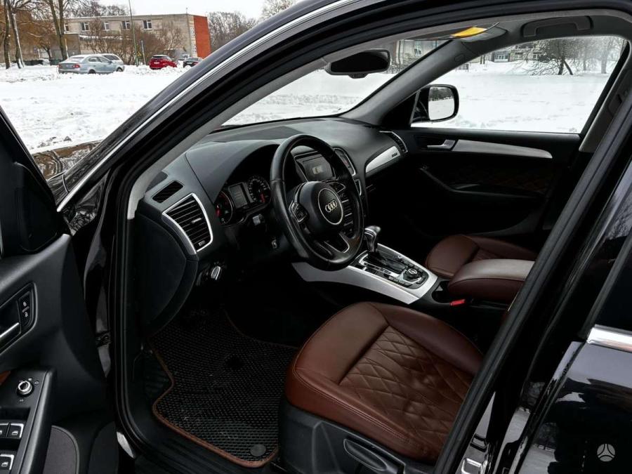Black Audi Q5 2015 in Klaipeda, with an engine capacity of 2.00 L and mileage of 389 thousand km for 10900 €, photo 7 on AUTOMOTO.COM.LV