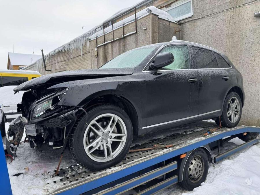 Black Audi Q5 2015 in Palanga, with an engine capacity of 1.98 L and mileage of 230 thousand km for 4999 €, photo 11 on AUTOMOTO.COM.LV